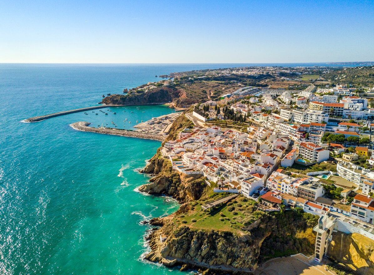 Wanneer Kunt U Gaan Zwemmen In Albufeira: Watertemperatuur Van Maand ...